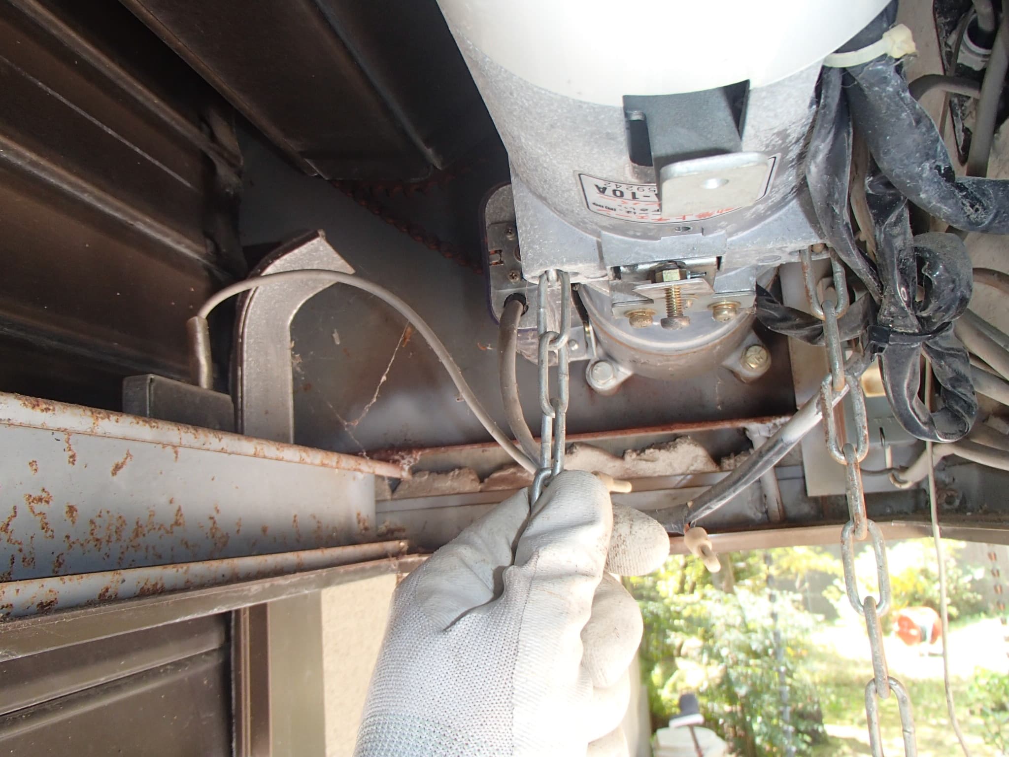 小俣シャッターのSESAMEをラジオートに交換@京都市 | Shutter-Direct.com