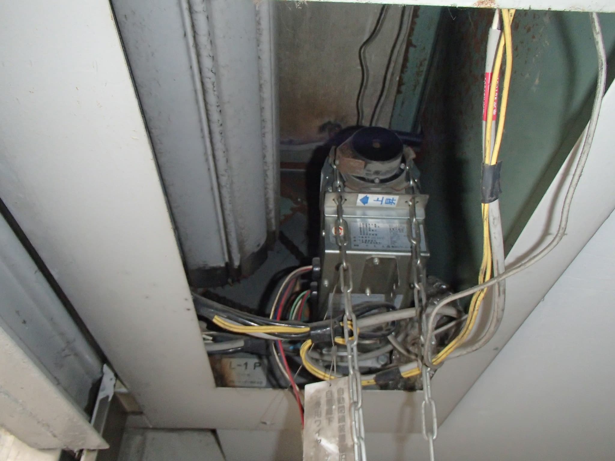 東洋シャッターのリモコン修理@大阪市 ハァーモニーFX-1に併設 | Shutter-Direct.com