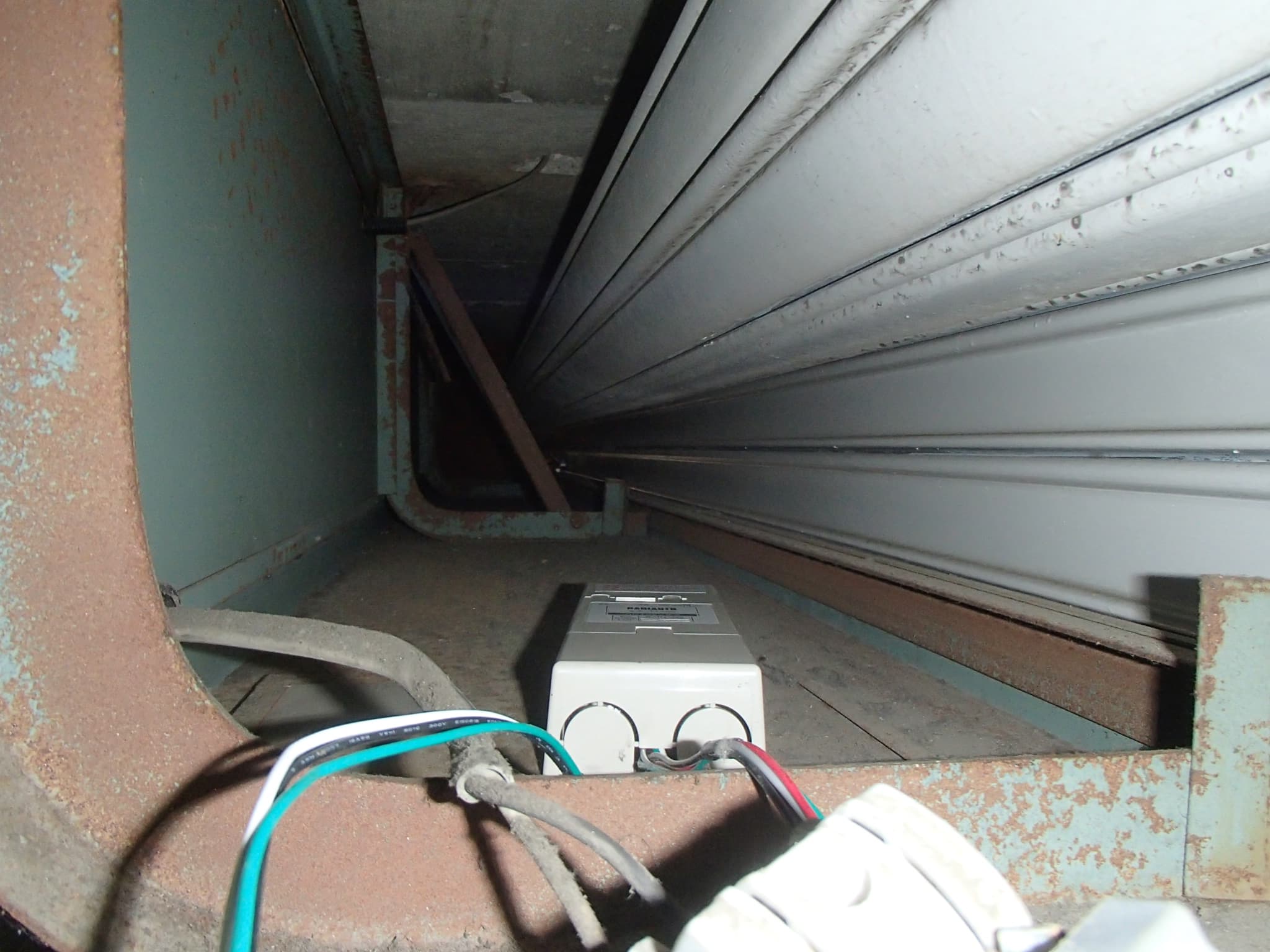 東洋シャッターのリモコン修理@大阪市 ハァーモニーFX-1に併設 | Shutter-Direct.com