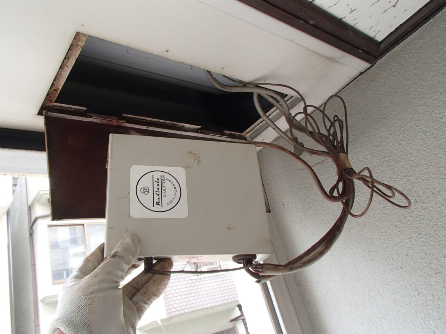 三和シャッターのラジオート交換@寝屋川市 RAX-330 | Shutter-Direct.com