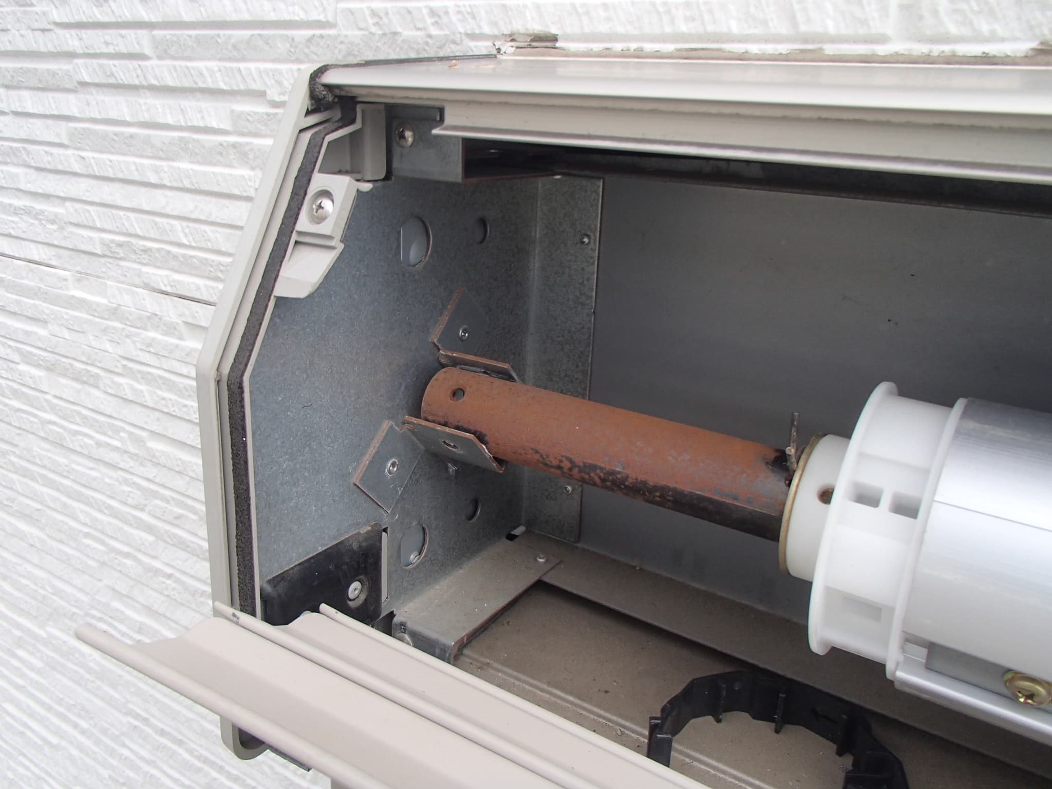 窓シャッター電動化@松原市 | Shutter-Direct.com