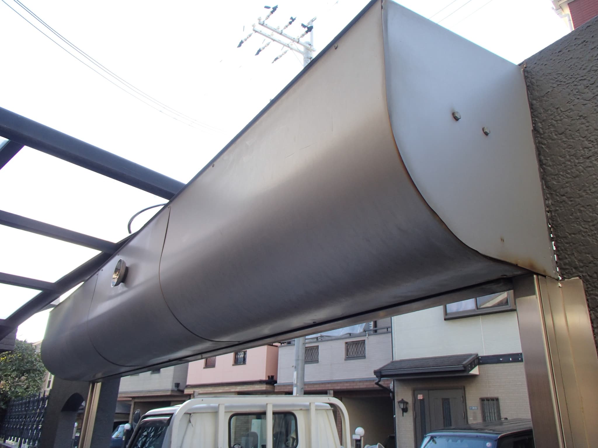 パイプシャッターを電動化@寝屋川市 | Shutter-Direct.com